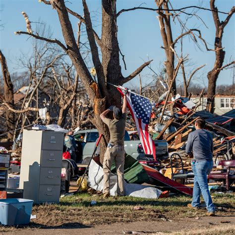Tornado Victims Dead Bodies