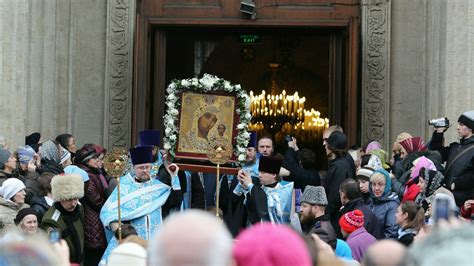Православные 4 ноября празднуют явление Казанской иконы Божией Матери