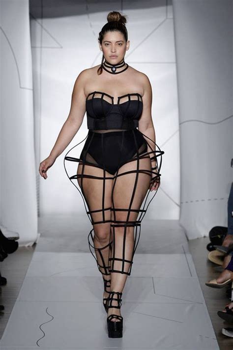Plus Size Model Denise Bidot Eröffnet Fashion Show Kurvenreich Blog