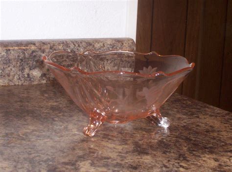Vintage Pink Depression Glass Footed Bowl W Etched Flower Design
