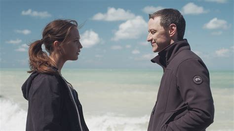 Se Submergence 2017 Lej Eller Køb Og Stream Uden Abonnement