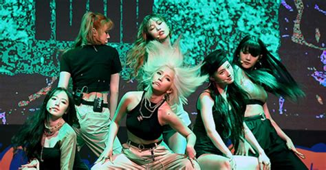 강점은 개성 여자 아이들 붐뱁 장르로 속 시원한 디스 Uh Oh 종합