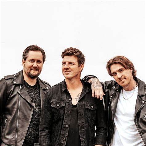 PETRIC MUSIC - YouTube