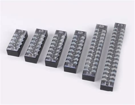 Terminal Block 12 Volts 4 To 10 Terminals 50 Amperes Discount Autosport