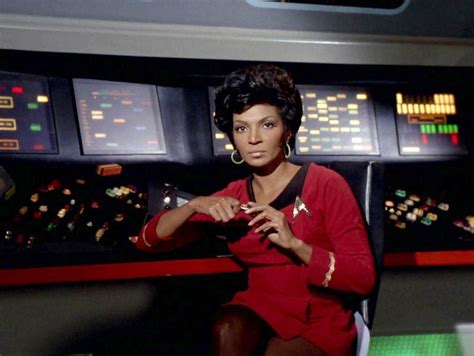 Star Trek Las Cenizas De Nichelle Nichols La Teniente Uhura Serán