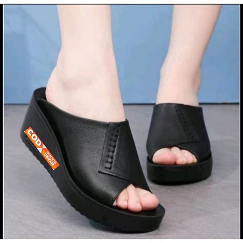 Jual SANDAL WANITA TERBARU SANDAL WEDGES KEKINIAN SANDAL WANITA