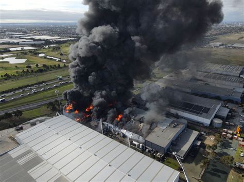 FRV Responding To Significant Factory Fire In Derrimut Fire Rescue Victoria
