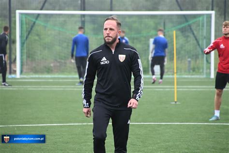 Pierwszy Trening Polonii Bytom Na Obiekcie Przy Ul Piłkarskiej 8 Bs