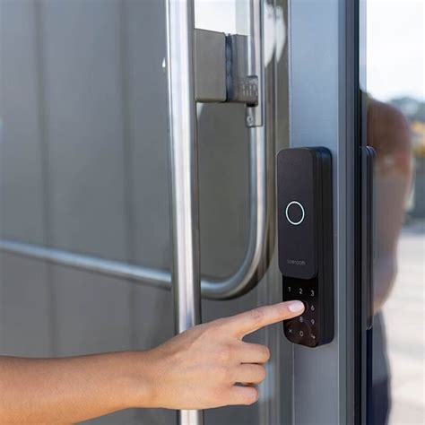 Avigilon Mullion Smart Keypad Reader Sleek Access Control In Dubai
