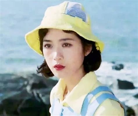 她是八十年代大陸第一美人，端莊大氣演技好，當之無愧的雙料影后 每日頭條