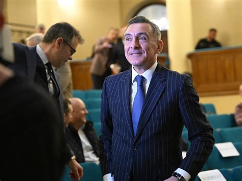 Ilie Dumitrescu E Convins Cine Va Juca Titular Cu Austria între