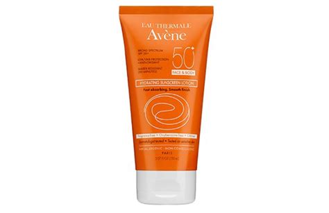 Makeup With Sunscreen Lady Luxe Life Lifestyle And Travel Blog