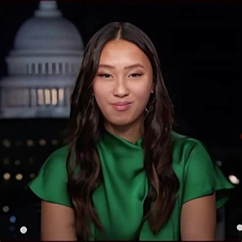 Stephanie Lai On Threads