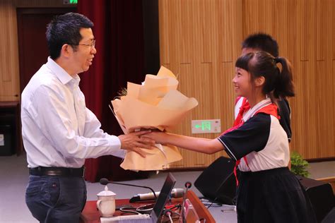 科学家精神进校园——30万郫都区大中小学子同上一节思政课 西南交通大学马克思主义学院school Of Marxism