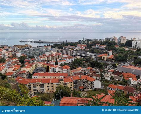 Overzicht Van De Hoofdstad Van Het Portugese Eiland Madeira Stock