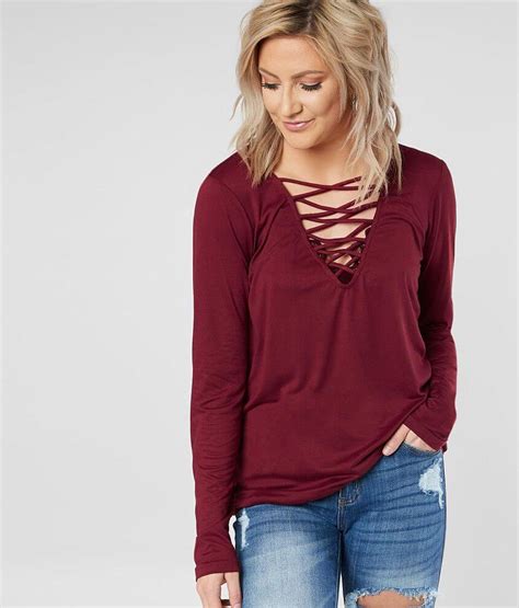 Daytrip Strappy Plunge Top Womens Shirtsblouses In Burgundy Buckle
