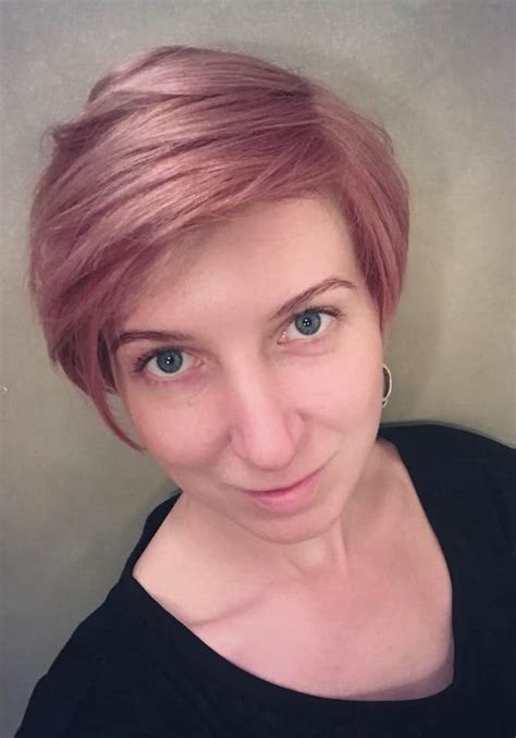 Maria Stepanova Medium