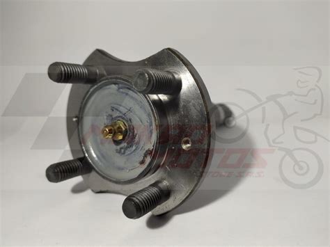 Eje Rueda Llanta Trasera Para Motocarro Bajaj R E 175 205 Y Torito