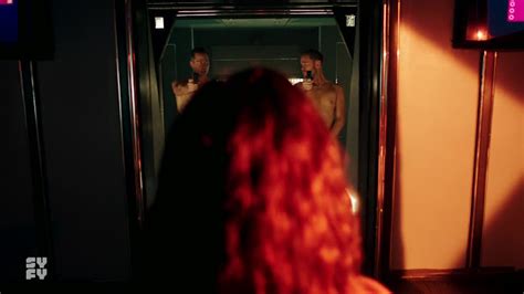 Auscaps Luke Macfarlane And Aaron Ashmore Shirtless In Killjoys 5 03