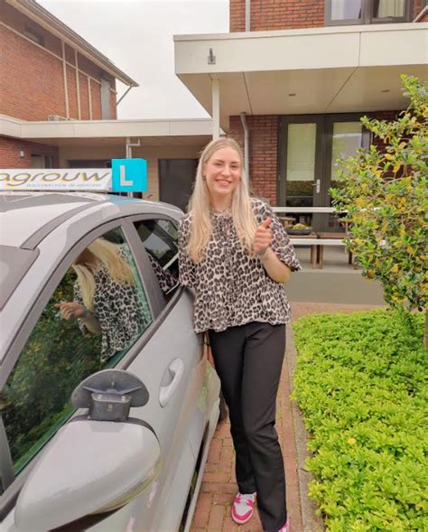Michelle Eisink Geslaagd Boezelijn Verkeerstrainingen