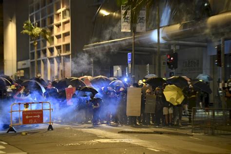 香港三罷大混戰 逾百人被捕41人輕重傷 新聞 Rti 中央廣播電臺