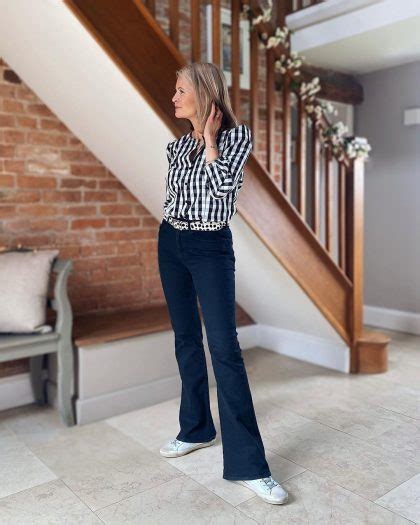 Как должна выглядеть женщина летом если ей 60 пять стильных образов Femmie