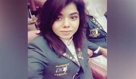 Rushna Khan Is First Female Pakistani To Play Hockey For A Foreign Club