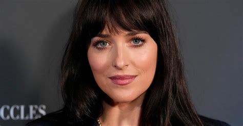 Så Stylar Du Lång Lugg Tips För Olika Hårtyper Femina