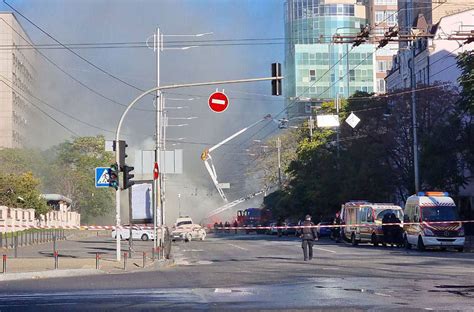 Iran To Bolster Weapons Aid To Russia For Use In Ukraine Reports The