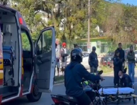 Na Avenida Mauro Ramos Em Florianópolis Mulher é Atropelada E Fica