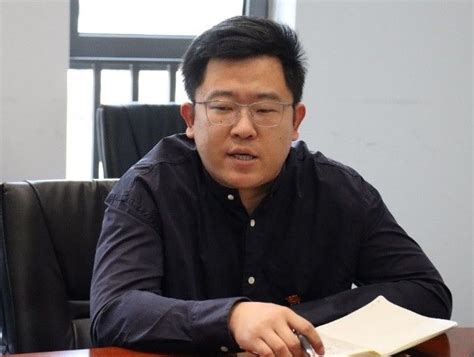 马克思主义学院教工党支部学习习近平总书记对新时代马克思主义理论研究和建设工程作出的重要指示精神 马克思主义学院