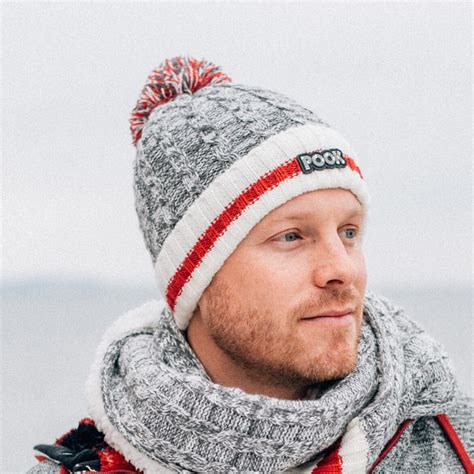 Grey With Red Knit Toque Removable Pom Pom Pook Canada