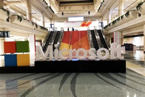 フロリダのMicrosoft Ignite 2019にエディフィストの講師が参加しました エディフィストの実務に活かせるIT研修