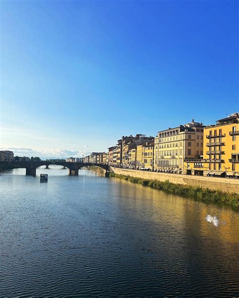 Caroline Kirby Fora Travel