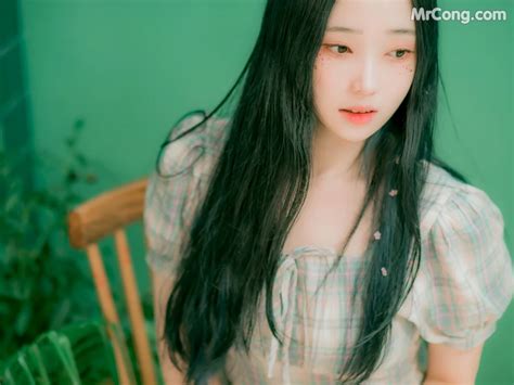 Bambi 밤비 Dreamlike 42 Photos