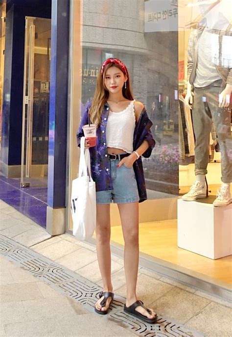 รวมไอเดีย แต่งตัวเที่ยวชิลล์ๆ แต่งง่ายๆ ได้ลุคสวยชิคแบบที่วัยรุ่นต้องการ