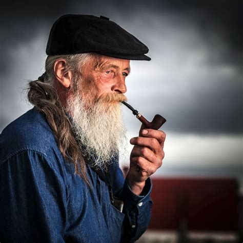 Old Man With Pipe Old Faces Interesting Faces People Of The World