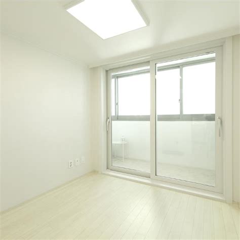 신혼집 화이트 앤 우드 24평 인테리어 Lx Zin