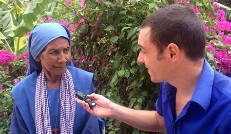 លោកយាយ សយ លី អាយុ ៧៣ ឆ្នាំ ក្លាយជា ដូនជី ក្នុង កុន បារាំង