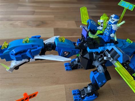 Lego Ninjago Jay S Cyber Dragon D Occasion Eggersriet Pour Chf Avec Livraison