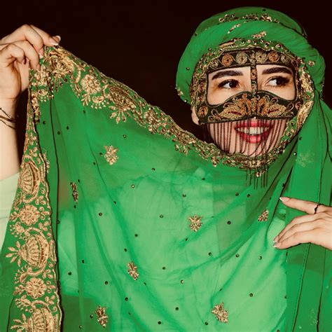 لباس سنتی جنوبی بهم میان💚؟ آگه از اکسپلور میبنی پیجم رو داشته باش