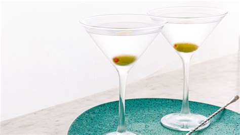 Medium Dry Vodka Martini Recipe