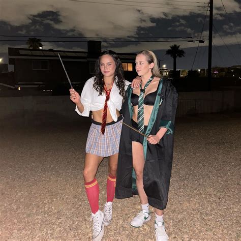 Em Emily White • Instagram Photos And Videos