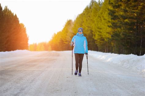 Nordic walking do km od Kórnika Urokliwe trasy na weekend marca Kórnik Nasze Miasto