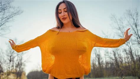 Louisa Khovanski Great Curvy Model Biography Wiki Plus Size Fashion
