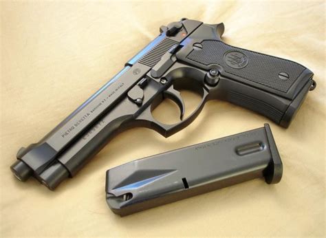 Пистолеты Beretta M 92FS / M9 / M9A1 / M 92A1 - характеристики, фото