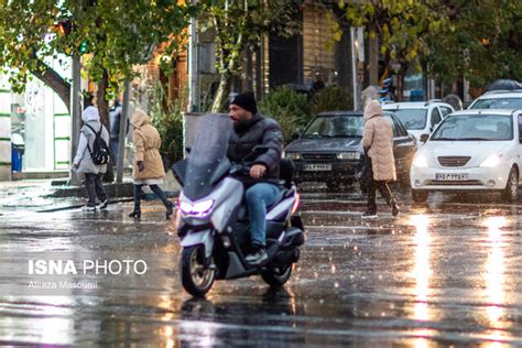 توصیه‌های ایمنی پلیس در روز بارانی و برفی پایتخت ایسنا
