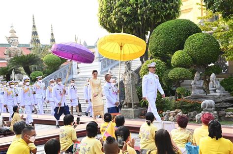 ในหลวง พระราชินี ทรงบำเพ็ญพระราชกุศลมาฆบูชา พุทธศักราช 2566