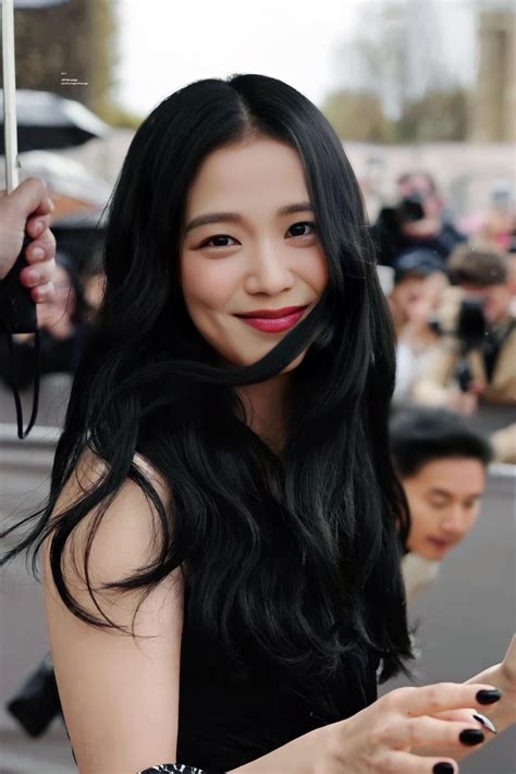 Jisoo R Absolutelygorgeous22