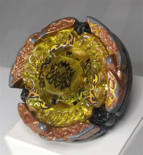 Beyblade Metal Masters Gravity Destroyer Vs Hell Kerbecs